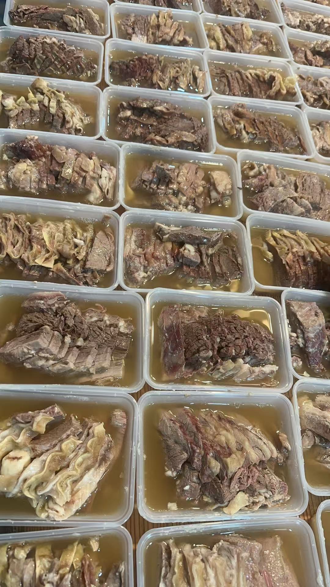 Beef Brisket 清汤牛腩 (300g) $15 – JTM Family Dim Sum